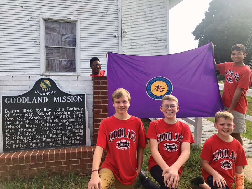 Tribal Council approves Official Choctaw Flag Salute - Biskinik